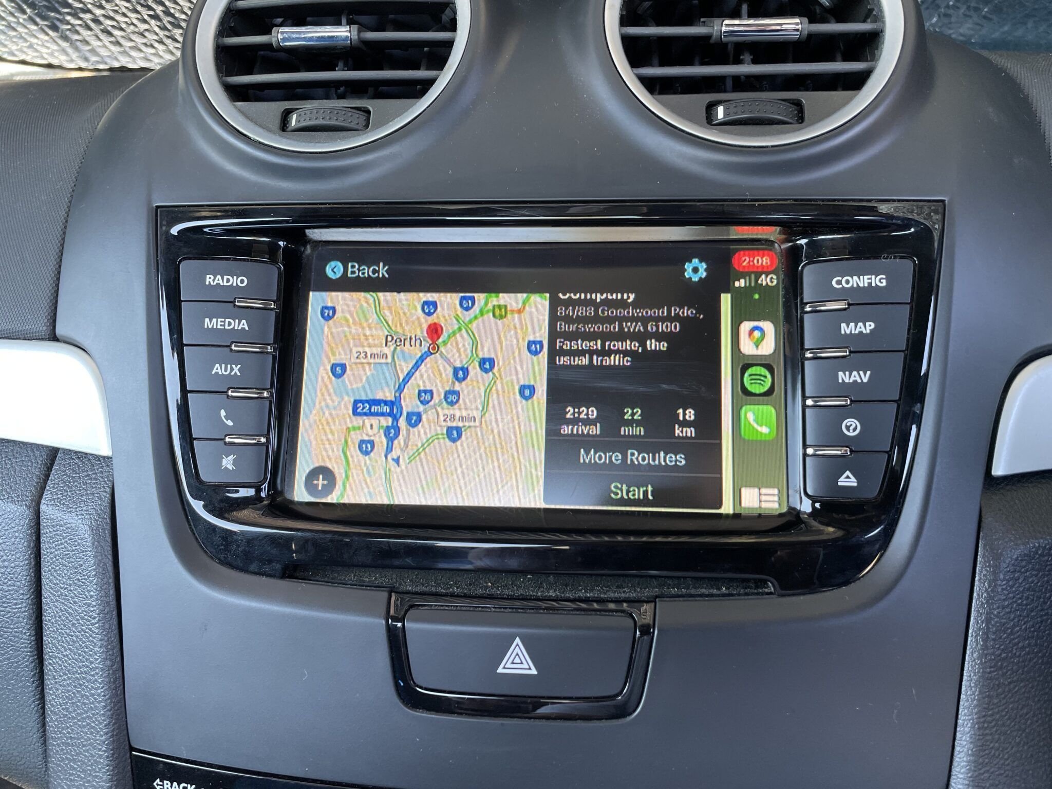 Holden VE Series 2 IQ Apple Carplay / Android Auto - Envyous Customs